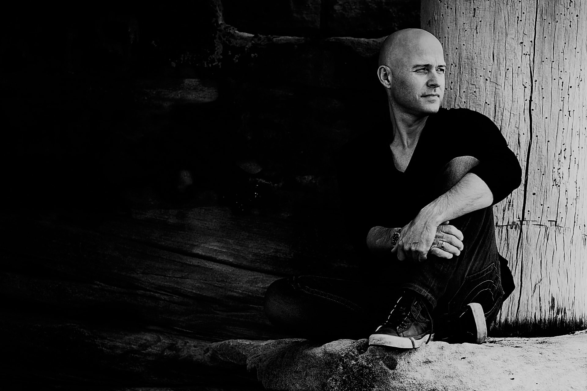 I ♥︎ House Music ft. Marco V - Corneel